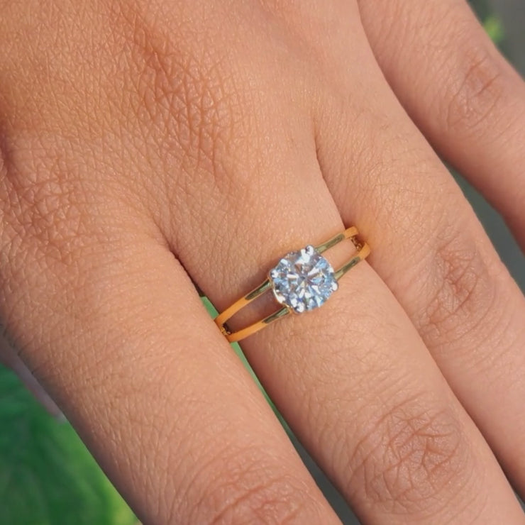 1 to 5 Carat MYZA Round Brilliant Lab-Grown Diamond Dual Band Ring in ...
